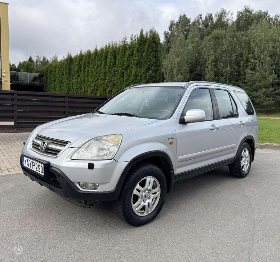 Pelēks Honda CR-V 2003 Viļņa, ar dzinēja tilpumu 2.00 L un nobraukumu 451 tūkst. km par 1499 €, foto 3 vietnē AUTOMOTO.COM.LV