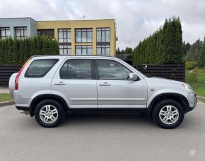 Pelēks Honda CR-V 2003 Viļņa, ar dzinēja tilpumu 2.00 L un nobraukumu 451 tūkst. km par 1499 €, foto 7 vietnē AUTOMOTO.COM.LV