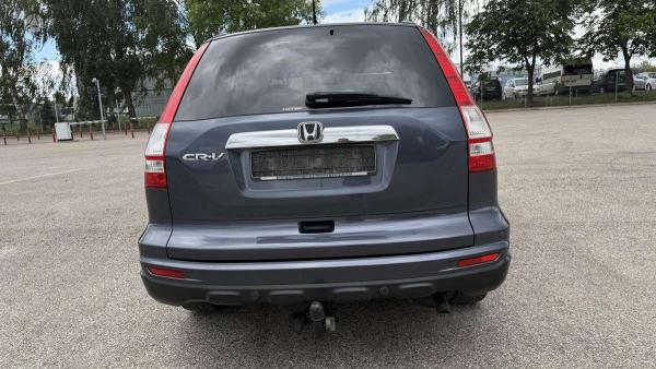 Pelēks Honda CR-V 2011 Marijampole, ar dzinēja tilpumu 2.20 L un nobraukumu 272 tūkst. km par 6900 €, foto 8 vietnē AUTOMOTO.COM.LV
