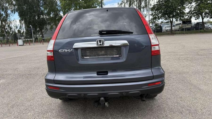 Pelēks Honda CR-V 2011 Marijampole, ar dzinēja tilpumu 2.20 L un nobraukumu 272 tūkst. km par 6900 €, foto 9 vietnē AUTOMOTO.COM.LV
