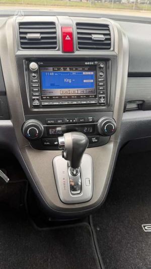 Pelēks Honda CR-V 2011 Marijampole, ar dzinēja tilpumu 2.20 L un nobraukumu 272 tūkst. km par 6900 €, foto 20 vietnē AUTOMOTO.COM.LV