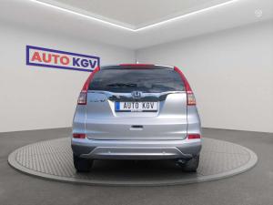 Grey Honda CR-V 2015 in Vilnius, with an engine capacity of 1.60 L and mileage of 248 thousand km for 9499 €, photo 5 on AUTOMOTO.COM.LV