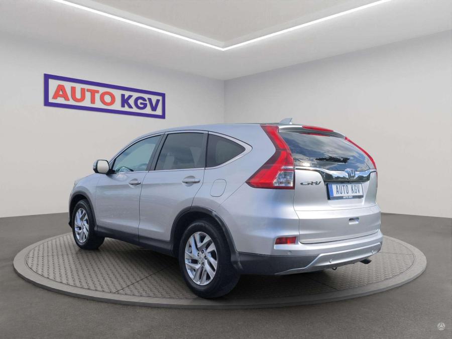 Pelēks Honda CR-V 2015 Viļņa, ar dzinēja tilpumu 1.60 L un nobraukumu 248 tūkst. km par 9499 €, foto 4 vietnē AUTOMOTO.COM.LV
