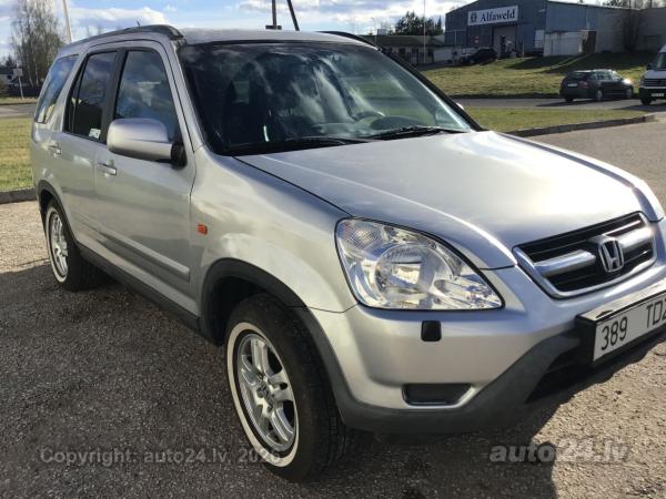 Grey Honda CR-V 2002 in Tartu, with an engine capacity of 2.00 L and mileage of 0 thousand km for 2350 €, photo 3 on AUTOMOTO.COM.LV