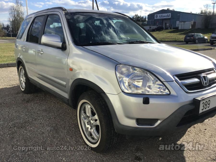 Grey Honda CR-V 2002 in Tartu, with an engine capacity of 2.00 L and mileage of 0 thousand km for 2350 €, photo 17 on AUTOMOTO.COM.LV