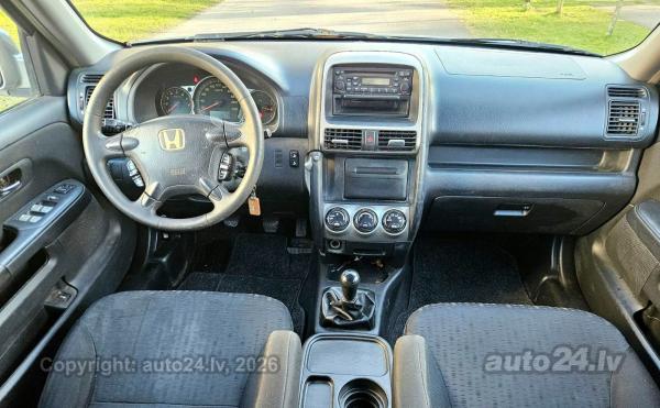 Pelēks Honda CR-V 2005 Tallina, ar dzinēja tilpumu 2.00 L un nobraukumu 272 tūkst. km par 1990 €, foto 7 vietnē AUTOMOTO.COM.LV