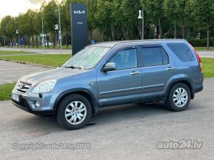 Grey Honda CR-V 2006 in Narva, with an engine capacity of 2.00 L and mileage of 240 thousand km for 2499 €, photo  on AUTOMOTO.COM.LV