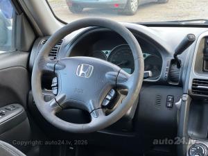 Grey Honda CR-V 2006 in Narva, with an engine capacity of 2.00 L and mileage of 240 thousand km for 2499 €, photo 19 on AUTOMOTO.COM.LV