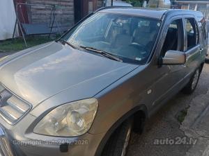 Pelēks Honda CR-V 2006 Hāpsalu, ar dzinēja tilpumu 2.00 L un nobraukumu 331 tūkst. km par 1600 €, foto  vietnē AUTOMOTO.COM.LV