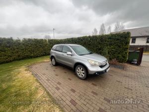 Grey Honda CR-V 2007 in Tartu, with an engine capacity of 2.20 L and mileage of 442 thousand km for 2390 €, photo  on AUTOMOTO.COM.LV