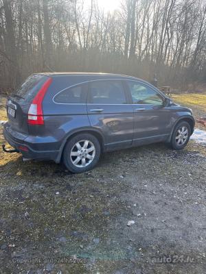 Pelēks Honda CR-V 2007 Pērnava, ar dzinēja tilpumu 2.00 L un nobraukumu 195 tūkst. km par 4999 €, foto 5 vietnē AUTOMOTO.COM.LV