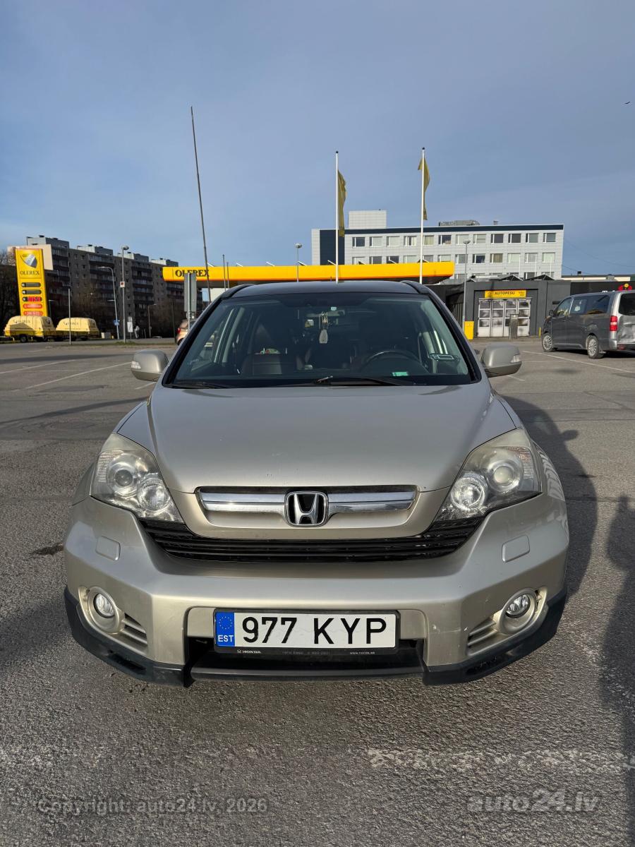 Pelēks Honda CR-V 2007 Tallina, ar dzinēja tilpumu 2.00 L un nobraukumu 306 tūkst. km par 5500 €, foto 3 vietnē AUTOMOTO.COM.LV