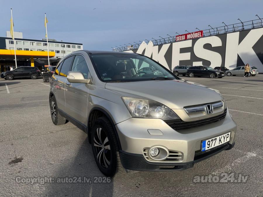 Pelēks Honda CR-V 2007 Tallina, ar dzinēja tilpumu 2.00 L un nobraukumu 306 tūkst. km par 5500 €, foto 4 vietnē AUTOMOTO.COM.LV