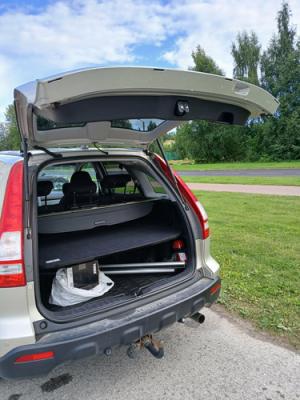 Pelēks Honda CR-V 2007 Pērnava, ar dzinēja tilpumu 2.00 L un nobraukumu 197 tūkst. km par 4300 €, foto 7 vietnē AUTOMOTO.COM.LV