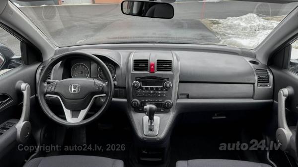 Pelēks Honda CR-V 2008 Kuresāre, ar dzinēja tilpumu 2.00 L un nobraukumu 0 tūkst. km par 4990 €, foto 11 vietnē AUTOMOTO.COM.LV