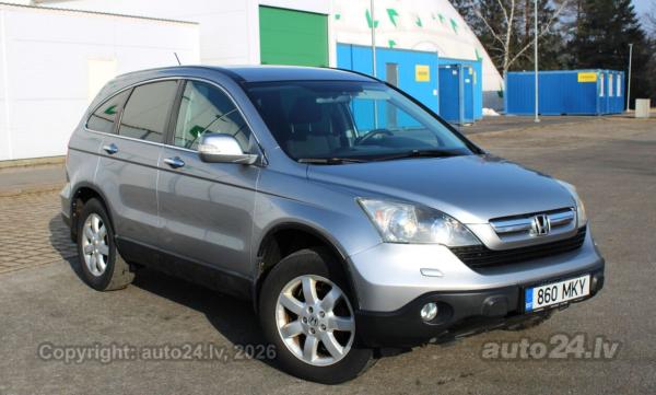 Grey Honda CR-V 2008 in Rapla, with an engine capacity of 2.00 L and mileage of 223 thousand km for 3999 €, photo 1 on AUTOMOTO.COM.LV