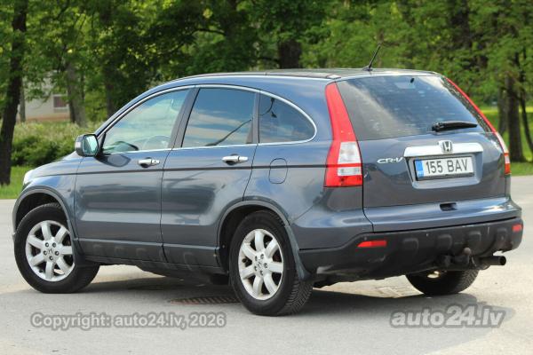 Pelēks Honda CR-V 2008 Tartu, ar dzinēja tilpumu 2.00 L un nobraukumu 310 tūkst. km par 3899 €, foto 3 vietnē AUTOMOTO.COM.LV