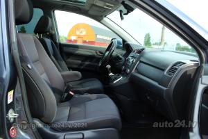 Pelēks Honda CR-V 2008 Tartu, ar dzinēja tilpumu 2.00 L un nobraukumu 310 tūkst. km par 3899 €, foto 7 vietnē AUTOMOTO.COM.LV