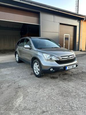 Grey Honda CR-V 2008 in Tallinn, with an engine capacity of 2.00 L and mileage of 320 thousand km for 3890 €, photo  on AUTOMOTO.COM.LV