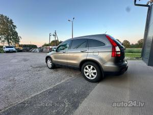 Grey Honda CR-V 2008 in Tallinn, with an engine capacity of 2.00 L and mileage of 320 thousand km for 3890 €, photo 10 on AUTOMOTO.COM.LV