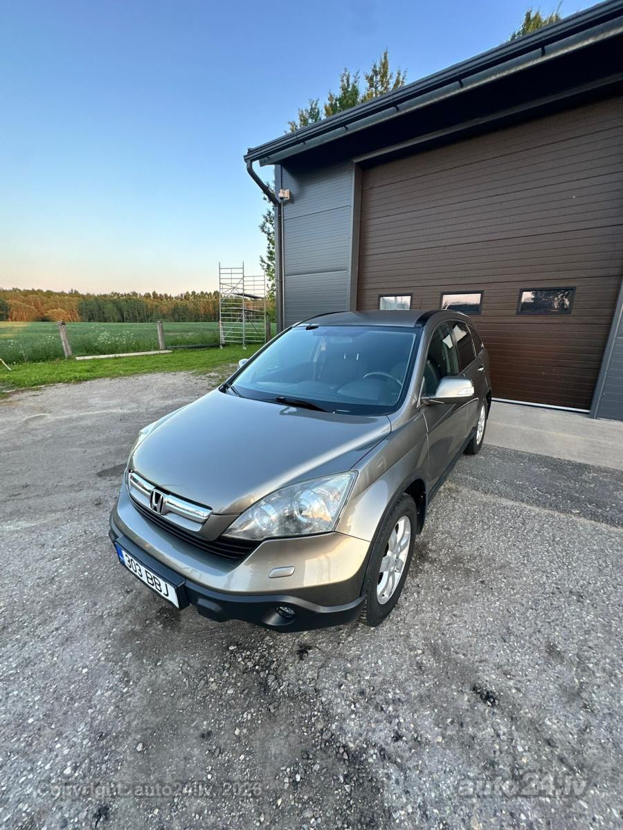 Grey Honda CR-V 2008 in Tallinn, with an engine capacity of 2.00 L and mileage of 320 thousand km for 3890 €, photo 14 on AUTOMOTO.COM.LV