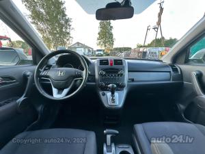 Grey Honda CR-V 2008 in Tallinn, with an engine capacity of 2.00 L and mileage of 320 thousand km for 3890 €, photo 17 on AUTOMOTO.COM.LV