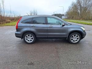 Grey Honda CR-V 2009 in Tartu, with an engine capacity of 2.40 L and mileage of 224 thousand km for 4500 €, photo 5 on AUTOMOTO.COM.LV