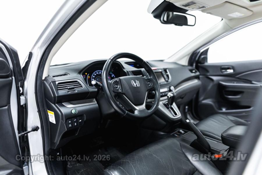 Grey Honda CR-V 2012 in Tallinn, with an engine capacity of 2.00 L and mileage of 193 thousand km for 10990 €, photo 11 on AUTOMOTO.COM.LV
