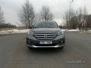 Pelēks Honda CR-V 2012 Tallina, ar dzinēja tilpumu 2.00 L un nobraukumu 83 tūkst. km par 12490 €, foto 3 vietnē AUTOMOTO.COM.LV