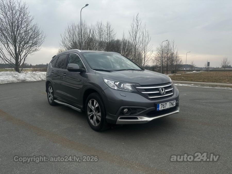 Pelēks Honda CR-V 2012 Tallina, ar dzinēja tilpumu 2.00 L un nobraukumu 83 tūkst. km par 12490 €, foto 8 vietnē AUTOMOTO.COM.LV