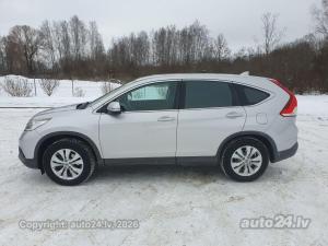 Grey Honda CR-V 2013 in Voru, with an engine capacity of 2.20 L and mileage of 310 thousand km for 7500 €, photo 2 on AUTOMOTO.COM.LV