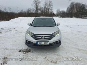 Grey Honda CR-V 2013 in Voru, with an engine capacity of 2.20 L and mileage of 310 thousand km for 7500 €, photo 3 on AUTOMOTO.COM.LV