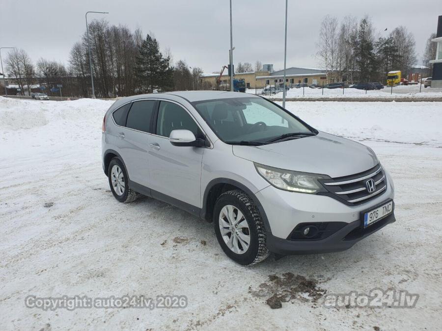 Grey Honda CR-V 2013 in Voru, with an engine capacity of 2.20 L and mileage of 310 thousand km for 7500 €, photo 4 on AUTOMOTO.COM.LV