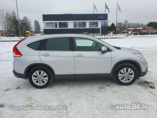 Pelēks Honda CR-V 2013 Veru, ar dzinēja tilpumu 2.20 L un nobraukumu 310 tūkst. km par 7500 €, foto 5 vietnē AUTOMOTO.COM.LV