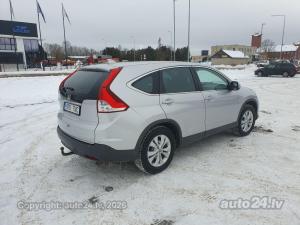 Grey Honda CR-V 2013 in Voru, with an engine capacity of 2.20 L and mileage of 310 thousand km for 7500 €, photo 6 on AUTOMOTO.COM.LV