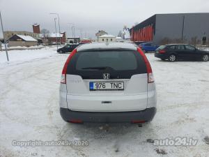 Grey Honda CR-V 2013 in Voru, with an engine capacity of 2.20 L and mileage of 310 thousand km for 7500 €, photo 7 on AUTOMOTO.COM.LV