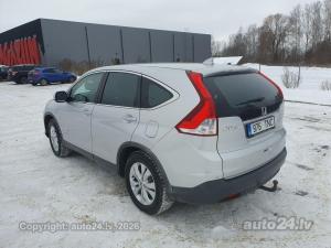 Grey Honda CR-V 2013 in Voru, with an engine capacity of 2.20 L and mileage of 310 thousand km for 7500 €, photo 8 on AUTOMOTO.COM.LV
