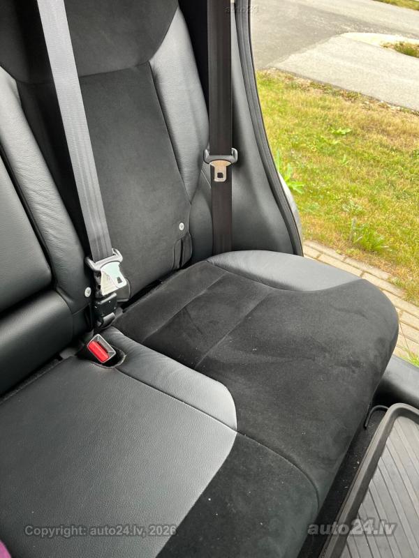 Grey Honda CR-V 2013 in Tallinn, with an engine capacity of 2.00 L and mileage of 207 thousand km for 12900 €, photo 11 on AUTOMOTO.COM.LV