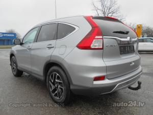 Pelēks Honda CR-V 2017 Viljandi, ar dzinēja tilpumu 1.60 L un nobraukumu 190 tūkst. km par 14990 €, foto 5 vietnē AUTOMOTO.COM.LV