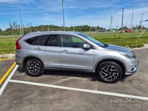 Pelēks Honda CR-V 2017 Tallina, ar dzinēja tilpumu 1.60 L un nobraukumu 169 tūkst. km par 14650 €, foto 4 vietnē AUTOMOTO.COM.LV