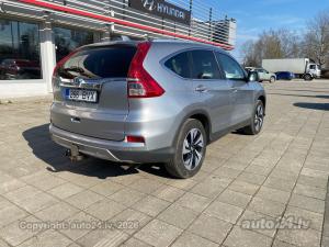 Grey Honda CR-V 2018 in Johvi, with an engine capacity of 2.00 L and mileage of 158 thousand km for 15500 €, photo 7 on AUTOMOTO.COM.LV