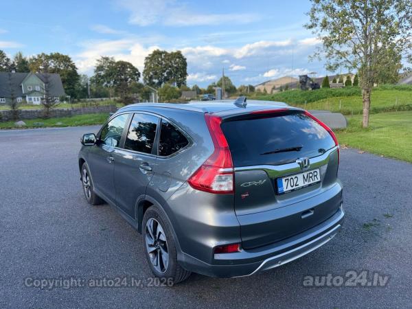 Honda CR-V 2018 in Tallinn on AUTOMOTO.COM.LV Grey Honda CR-V 2018 in Tallinn, with an engine capacity of 2.00 L and mileage of 91 thousand km for 18500 €, photo 3 on AUTOMOTO.COM.LV