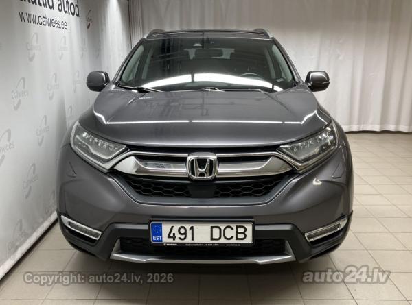 Grey Honda CR-V 2019 in Tallinn, with an engine capacity of 1.50 L and mileage of 131 thousand km for 19900 €, photo 2 on AUTOMOTO.COM.LV