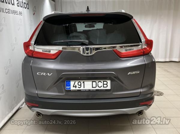 Grey Honda CR-V 2019 in Tallinn, with an engine capacity of 1.50 L and mileage of 131 thousand km for 19900 €, photo 6 on AUTOMOTO.COM.LV