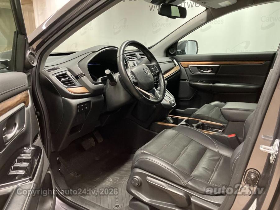 Pelēks Honda CR-V 2019 Tallina, ar dzinēja tilpumu 1.50 L un nobraukumu 131 tūkst. km par 19900 €, foto 7 vietnē AUTOMOTO.COM.LV