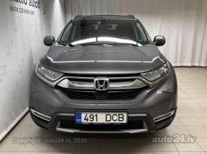 Grey Honda CR-V 2019 in Tallinn, with an engine capacity of 1.50 L and mileage of 131 thousand km for 19900 €, photo 2 on AUTOMOTO.COM.LV