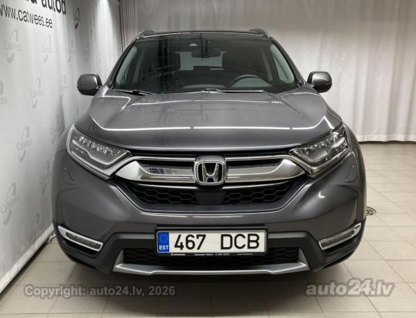 Grey Honda CR-V 2019 in Tallinn, with an engine capacity of 1.50 L and mileage of 111 thousand km for 19900 €, photo 2 on AUTOMOTO.COM.LV
