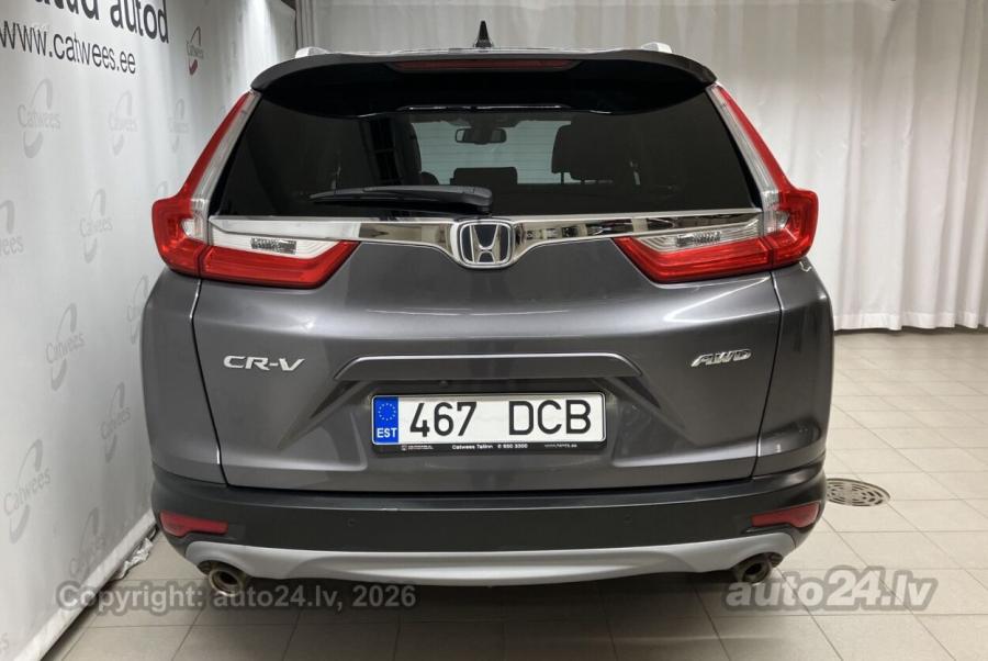 Grey Honda CR-V 2019 in Tallinn, with an engine capacity of 1.50 L and mileage of 111 thousand km for 19900 €, photo 6 on AUTOMOTO.COM.LV