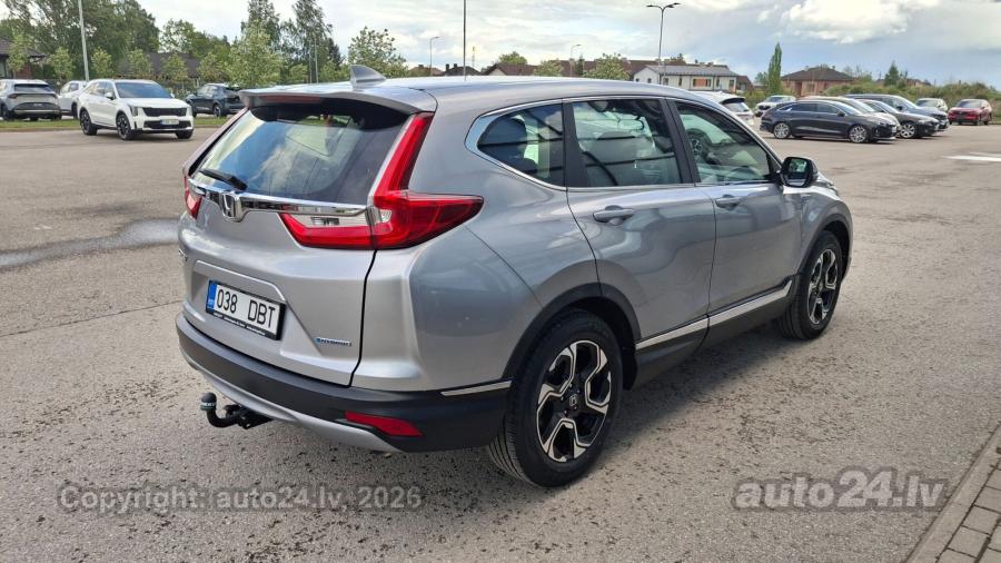 Pelēks Honda CR-V 2019 Tartu, ar dzinēja tilpumu 2.00 L un nobraukumu 127 tūkst. km par 20990 €, foto 6 vietnē AUTOMOTO.COM.LV