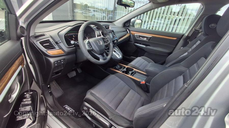 Pelēks Honda CR-V 2019 Tartu, ar dzinēja tilpumu 2.00 L un nobraukumu 127 tūkst. km par 20990 €, foto 14 vietnē AUTOMOTO.COM.LV